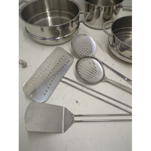 The quantity of stainless steel cooking equipment