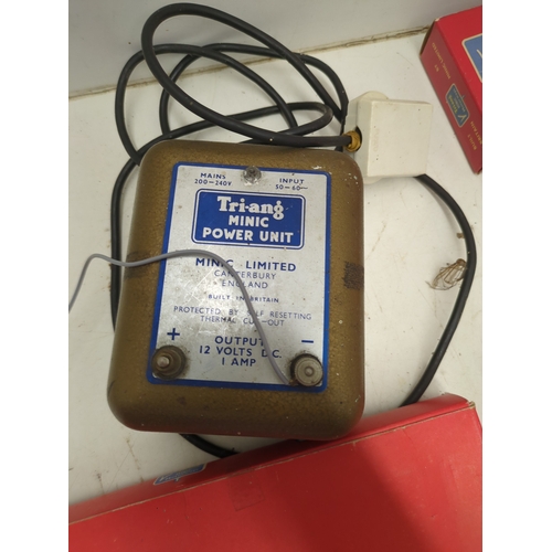 A quantity of retro Tri-ang scale model OO gauge equipment