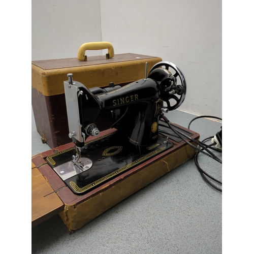 Singer 99K Sewing Machine with Case