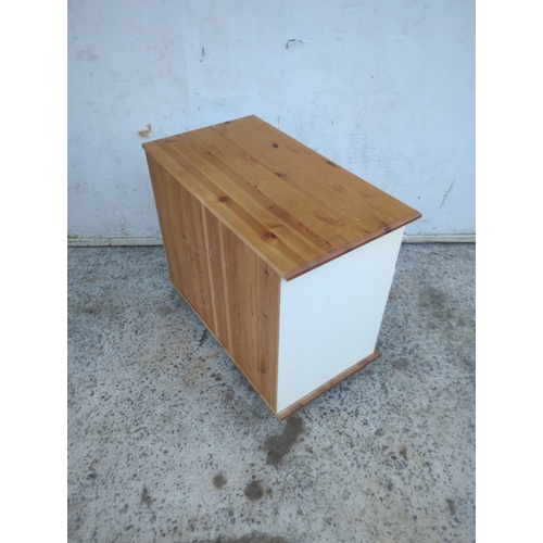 Pine and White Painter 4 Drawer Graduated Chest of Drawers