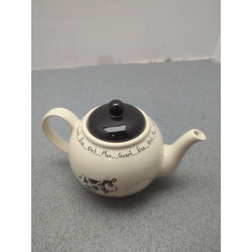 Farm Animal Teapot and Mug Set