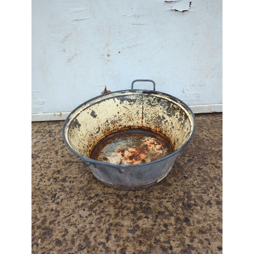 Vintage Galvanised Metal Tub with Handles