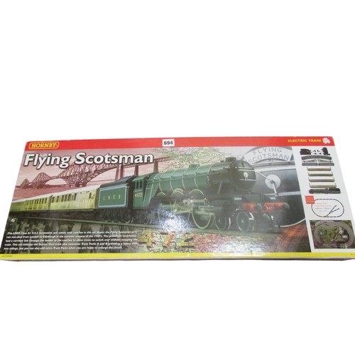 A Hornby 00 gauge Flying Scotsman electric train set, R1039