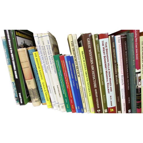 Railway Interest - A large collection of good quality books including ...