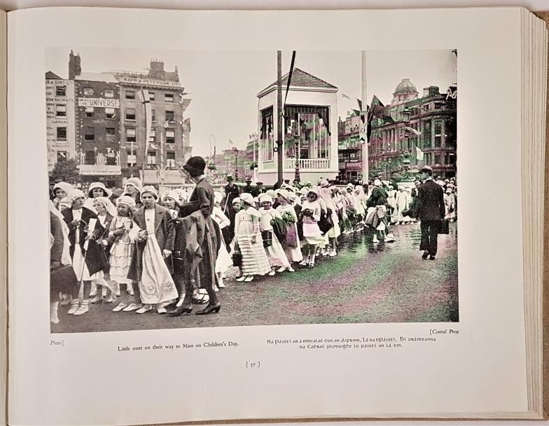 Thirty-first International Eucharistic Congress, 1932. Pictorial Record ...