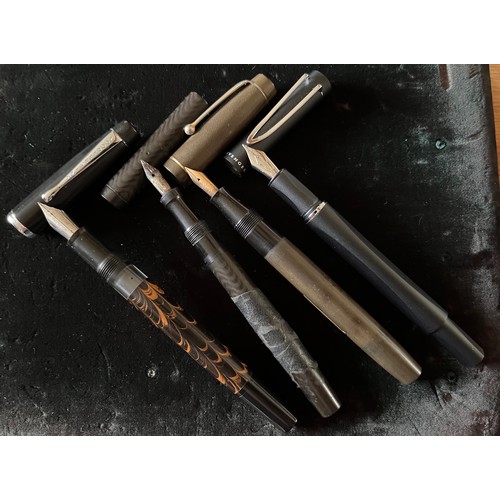 Vintage writing instruments, fountain pens, gold nibs etc, Levanger ...