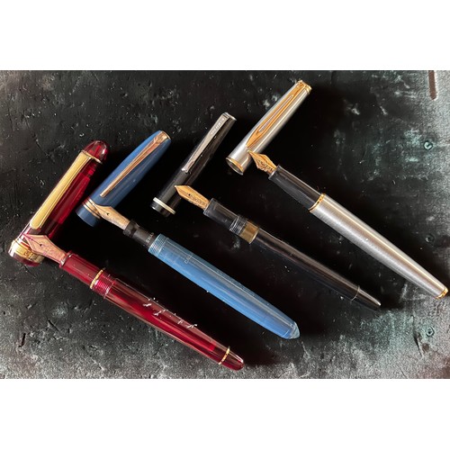 Vintage writing instruments, fountain pens, gold nibs etc, Osmoid ...