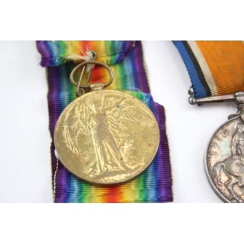 WW1 Medal Pair & Original Ribbons. Named 902063