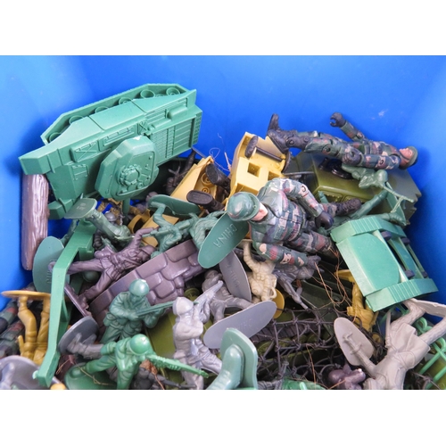 Box of retro army toys/ soldiers