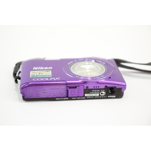 Nikon Coolpix S3300 Digital Compact Camera w/ Nikkor 6x Wide Zoom