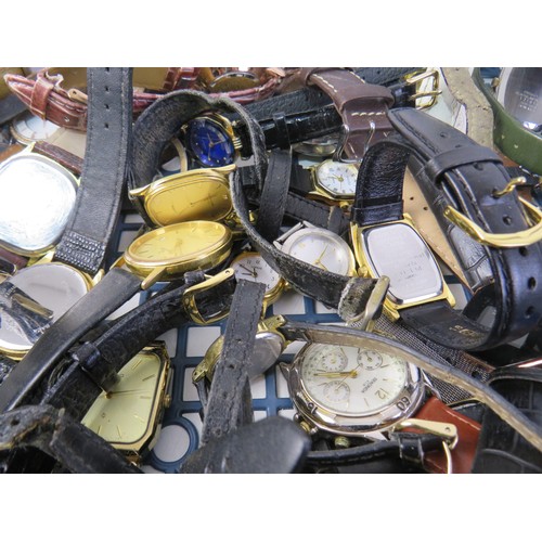 Job lot of assorted watches.