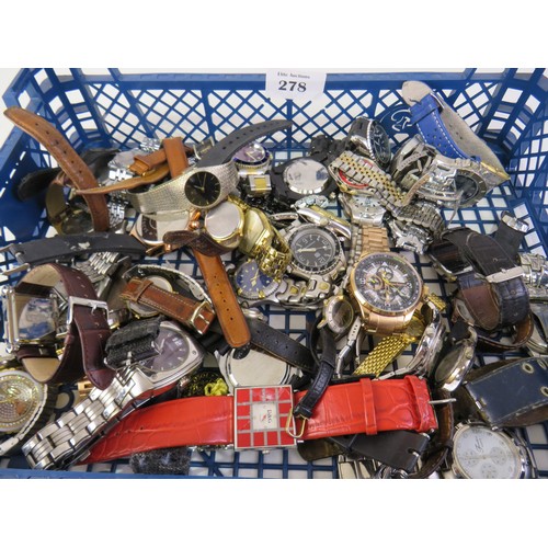 A job lot of assorted watches.