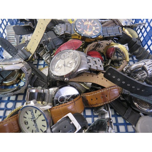 Job lot of assorted watches.
