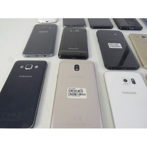 Job lot of assorted Samsung mobile phones