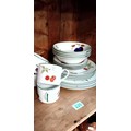 Royal Worchester evesham Vale 4 piece dinner set never used
