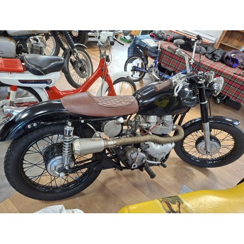 1961 Matchless bobber motorbike, V5 present. 10% commission on this ...