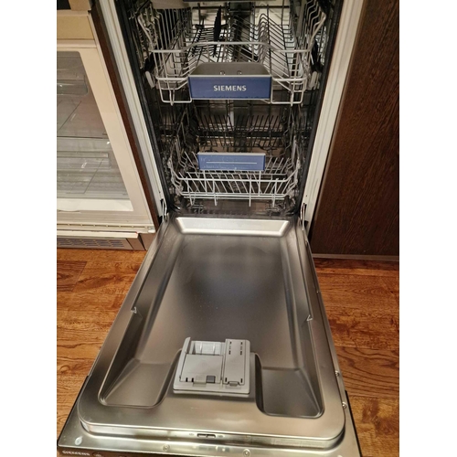 Siemens SD4P1S 10.0 Place settings integrated dishwasher 40 x 60 x 90cm ...