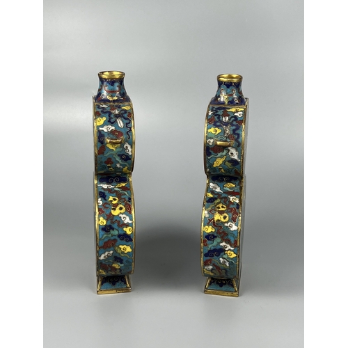 A pair of gourd-type Chinese CLOISONNE ENAMEL, QianLong Pr. Height: 23 ...