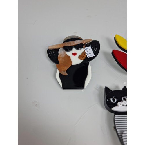 Collection of 3x as new acrylic Leah Stein style brooches featuring a ...