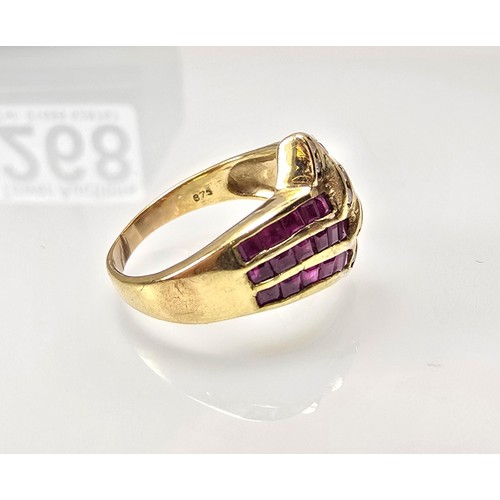 An as new unused 9ct yellow gold attractive gemstone ring inset with 3 ...