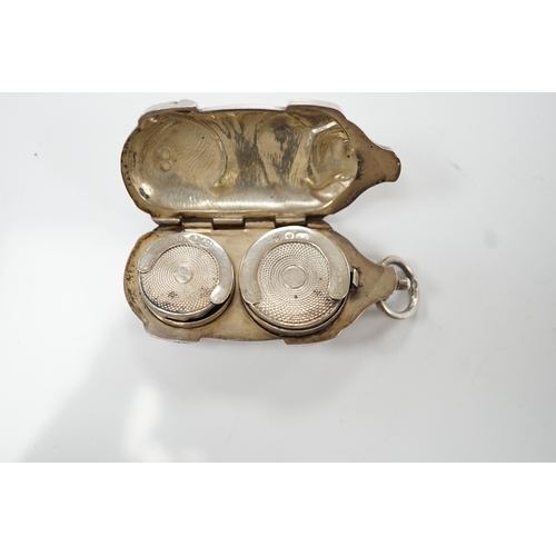 An Edwardian novelty silver sovereign/half sovereign case, modelled as ...