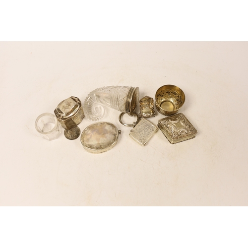 An early 19th century silver mounted cut glass snuff mull, 87mm, two ...