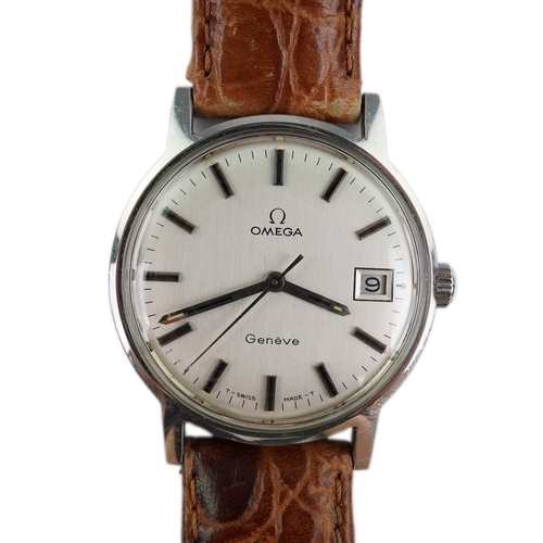 A gentleman's stainless steel Omega manual wind wrist watch, with ...