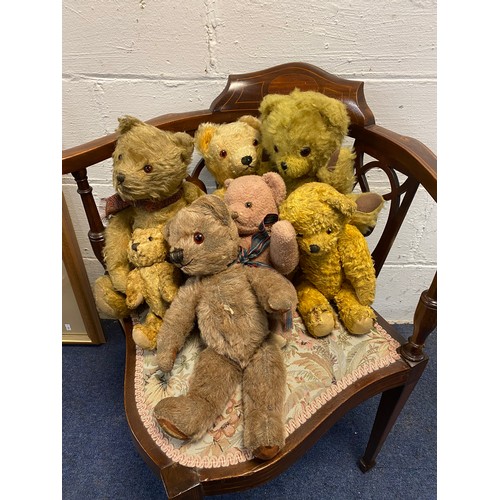 A group of seven vintage bears