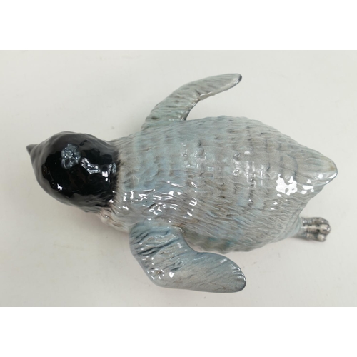 Beswick Penguin chick sliding model 2454: