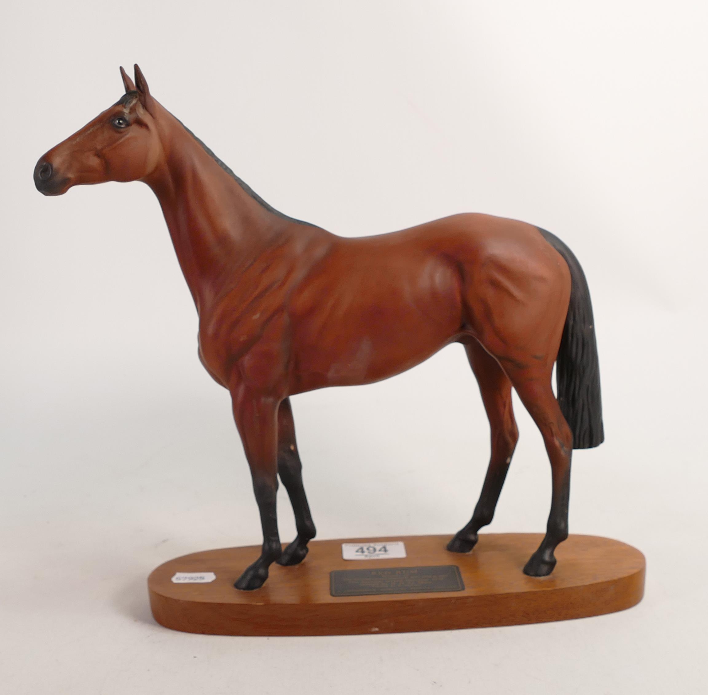 Beswick Connoisseur Racehorse Red Rum on wood base