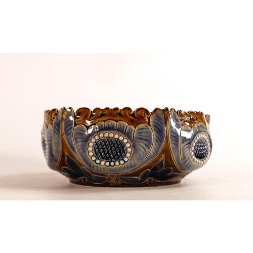 Doulton Lambeth Stoneware bowl by Frank A Butler. Decorated in ...
