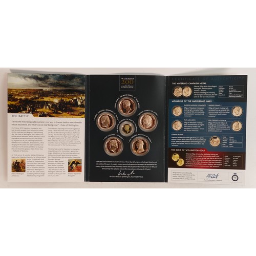 Coin set - Waterloo 200 years - 14k gold medallion (weight 7g ...
