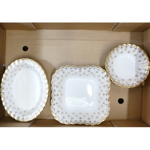 Spode ' Fleur De Lys Gold' tea/dinner set to include tea pot, lidded ...