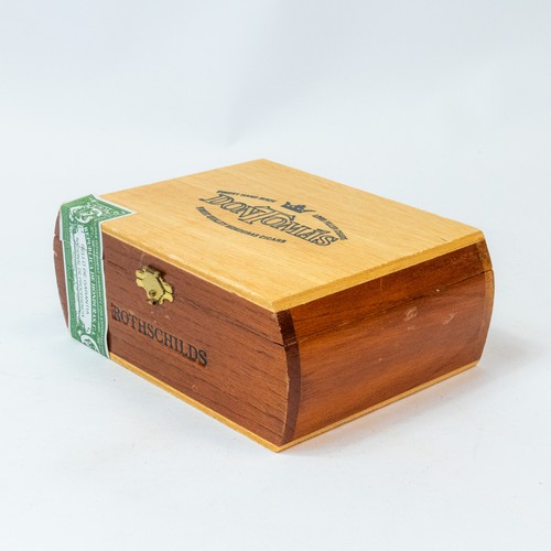 Cigars, Rothschilds Don Tomás Honduras Long Filler Cigars, open box of ...