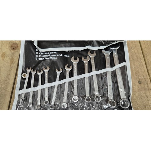 Kamasa tools socket set within a fitted case together with draper ...