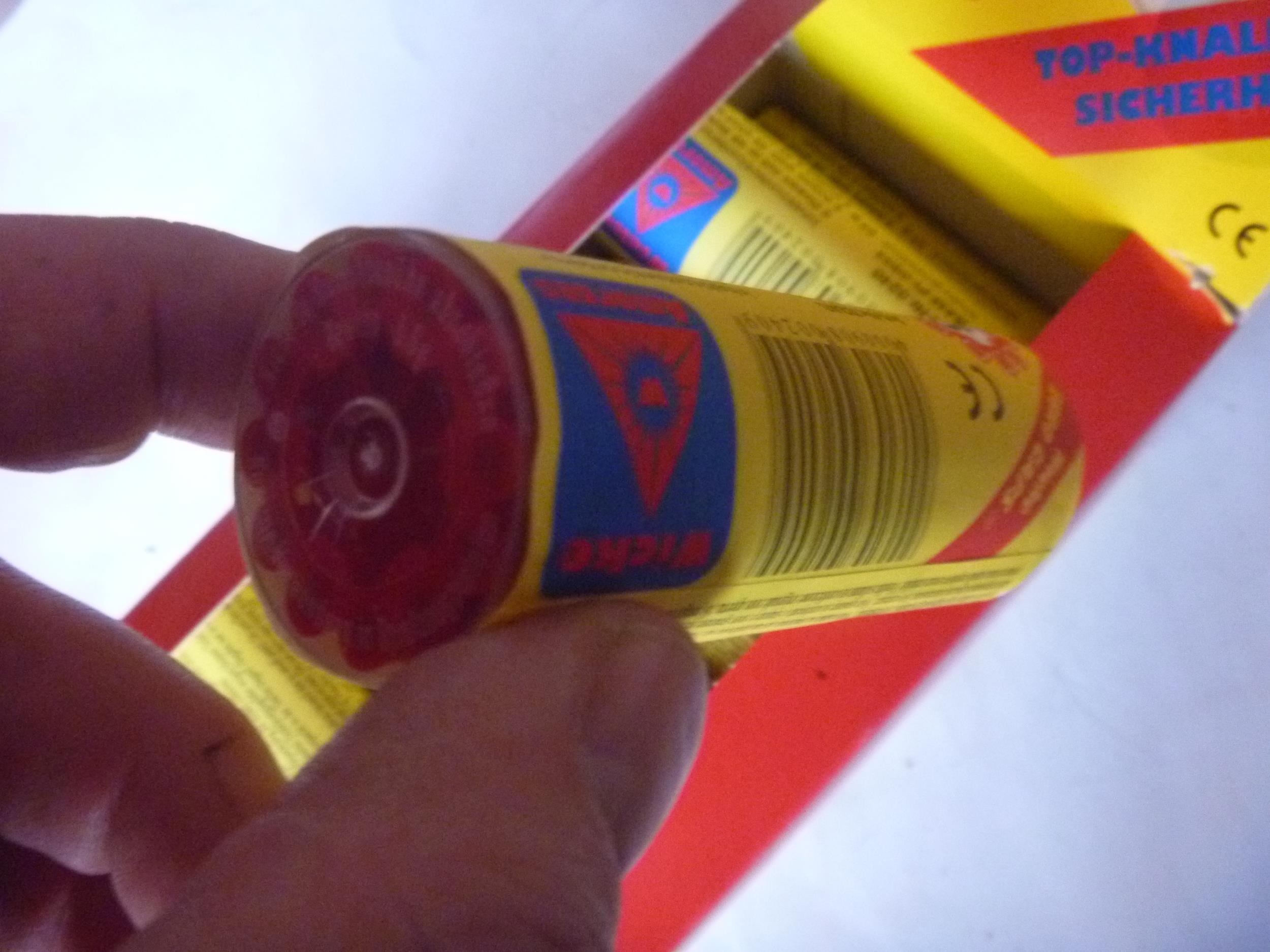 12 SHOT RING CAPS, trade pack of GUN CAPS