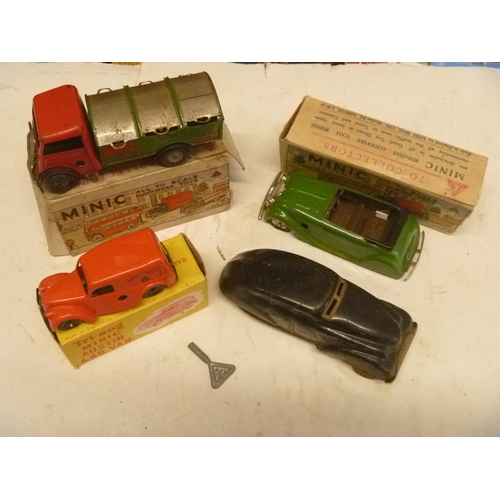 3 TRIANG MINIC MODELS PLUS ANOTHER UNBRANDED VEHICLE (PLASTIC VEHICLE ...