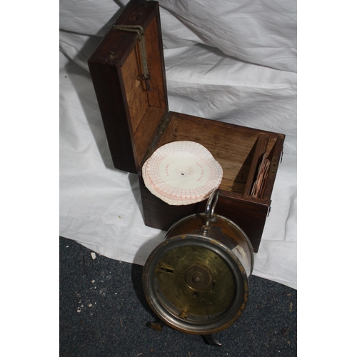 Pigeon racing clock in oak box with paper discs- chrome worn