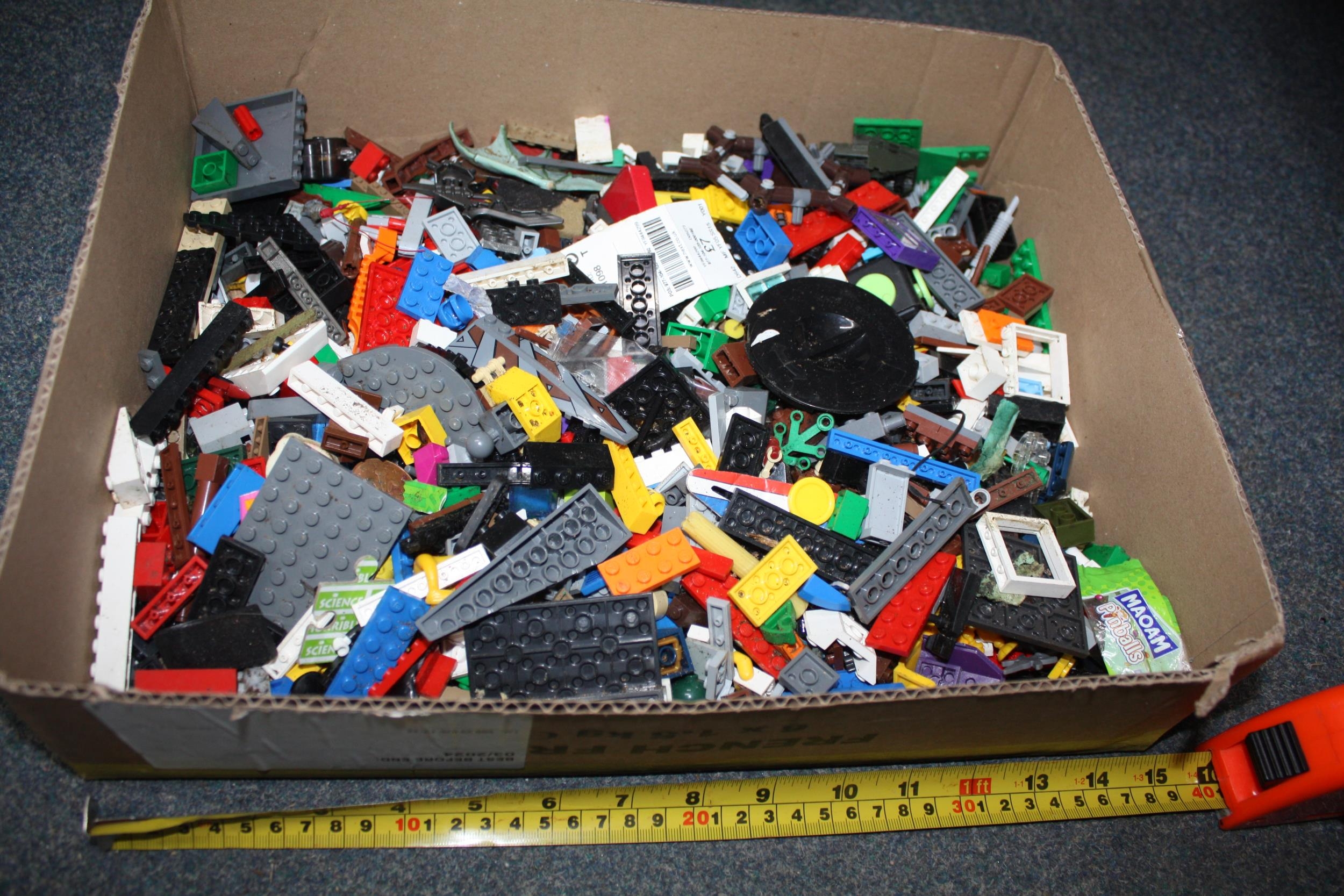 Box Lego