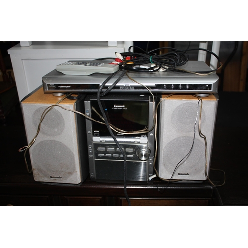 Panasonic CD/radio & DVD player