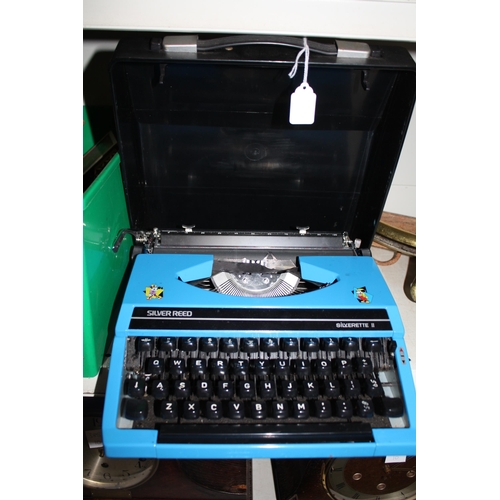Silver Reed Silverette II typewriter