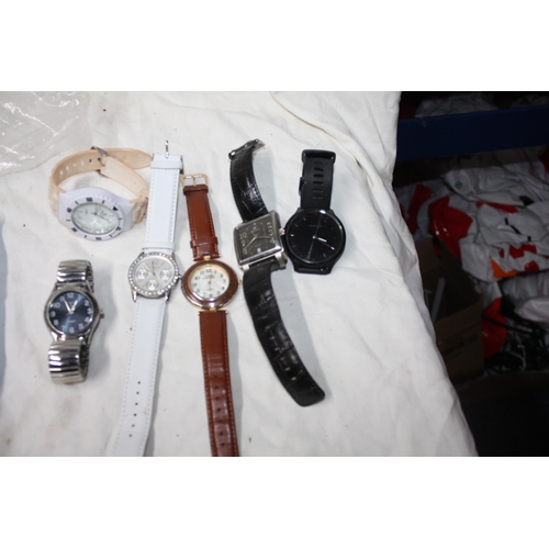 Bag assorted watches