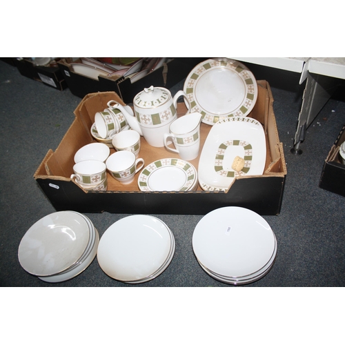 Box Spode Persia teaware & Thomas Germany side plates