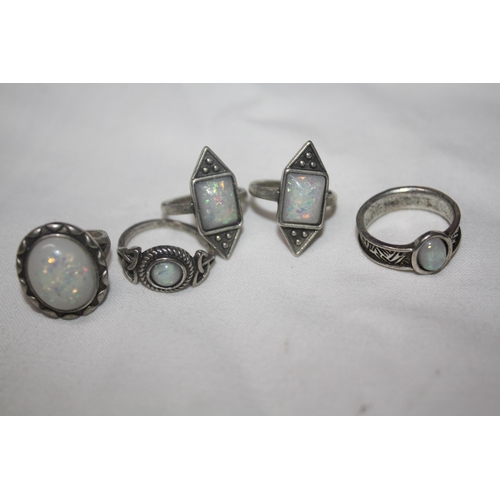 5 white metal stone set rings