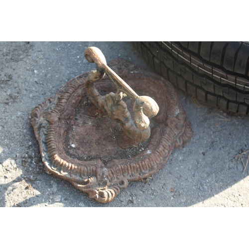 Cast iron boot scrape