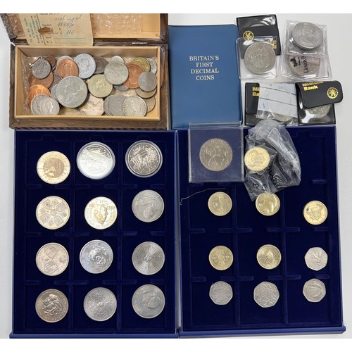 Modern British and World coins with strength in GB commemorative £5, £2 ...