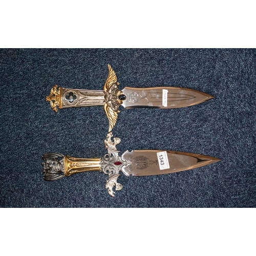 Two Heavy Good Quality Fantasy Oriental Decorative Display Daggers ...