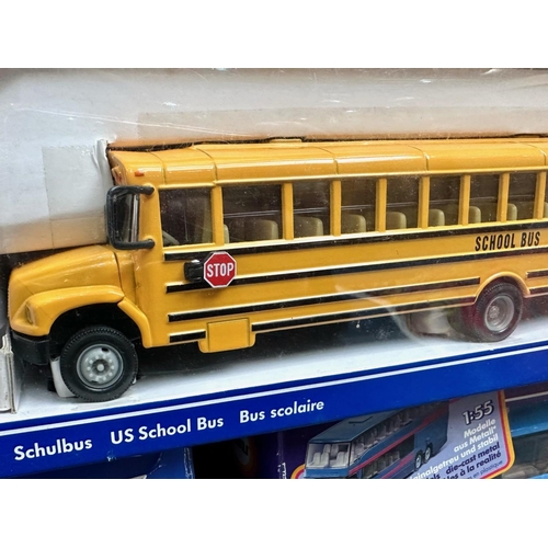 Collection of Siku Die Cast Models, including 3733 Midi Town Bus, 3732 ...