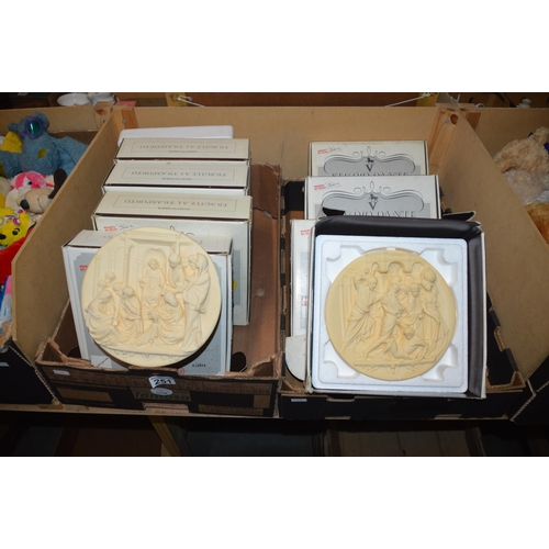 2 boxes of collectable plates