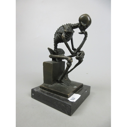 Small bronze skeleton sculpture - Approx H: 15cm